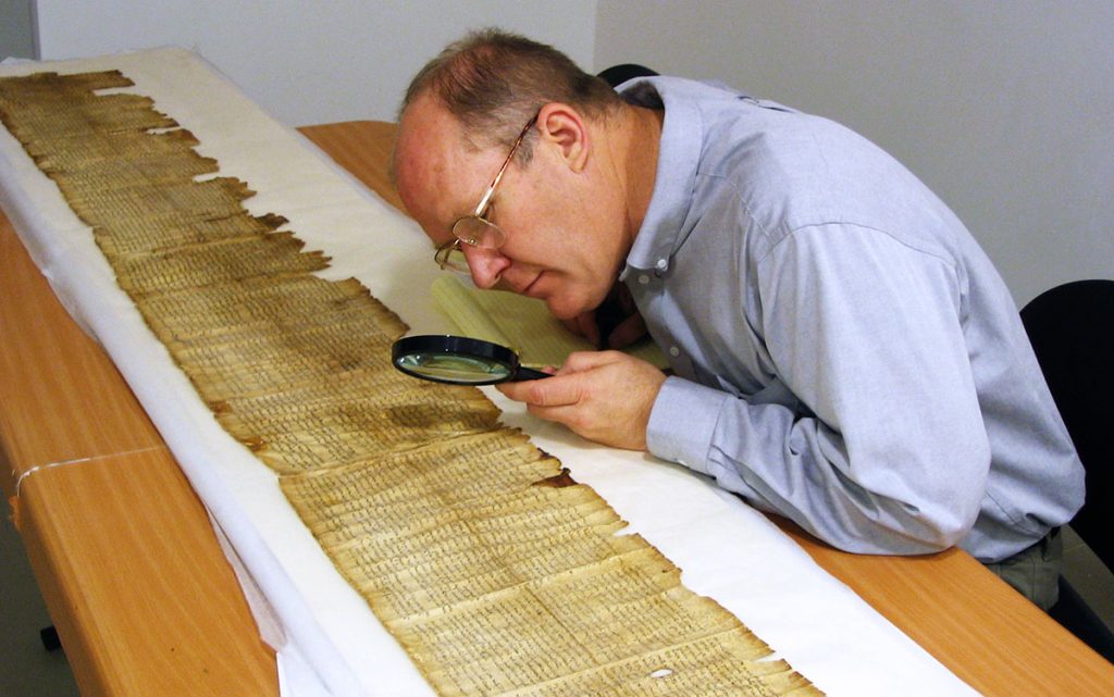 What We Know about the People behind the Dead Sea Scrolls